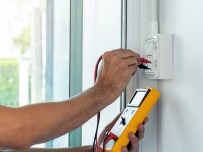 Common Causes of Electrical Outlet Failure - Engle Services
